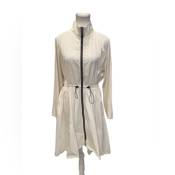 Sun Kim | Jackets & Coats | Sun Kim Parka White Zipup Jacket With ...